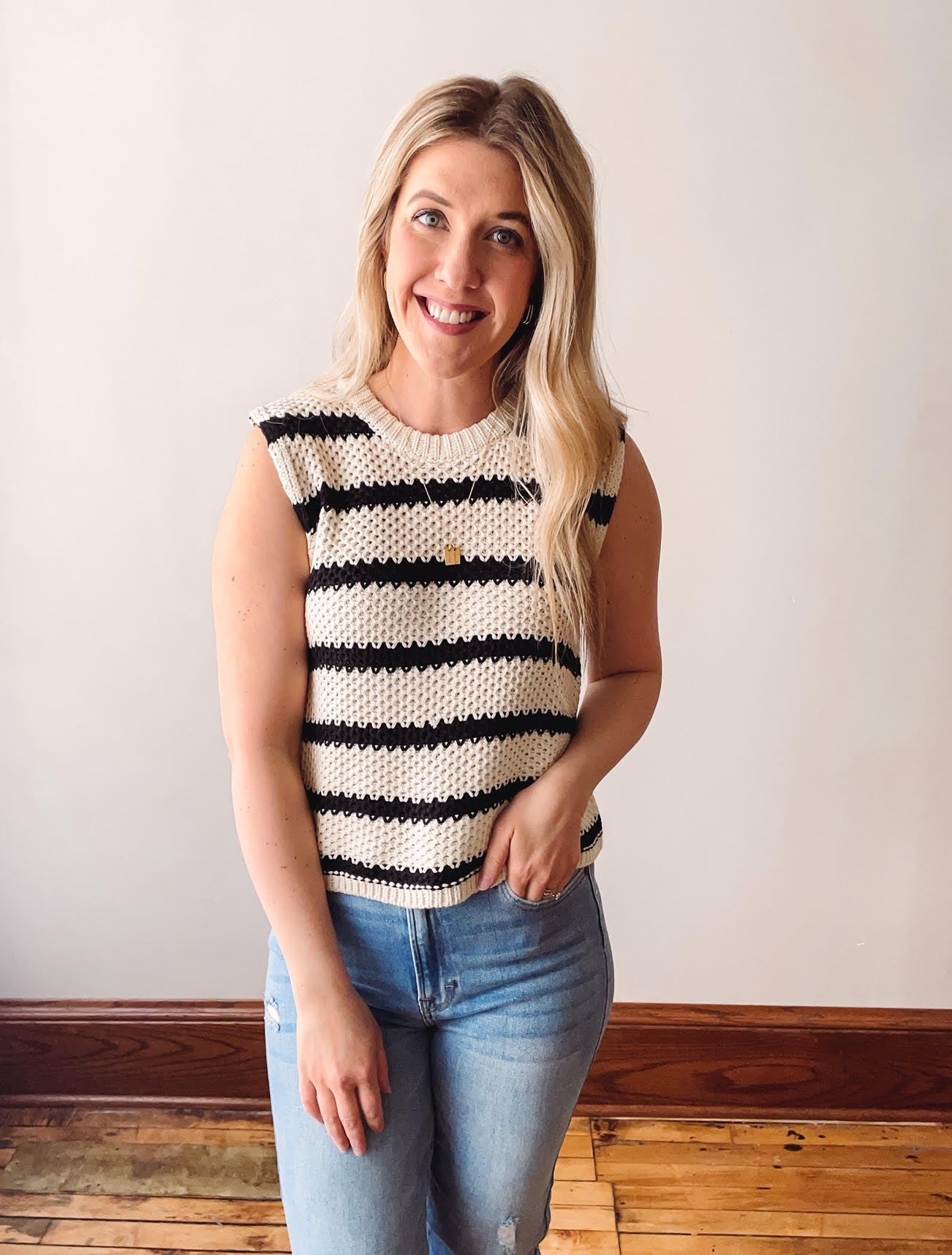 Tops – Page 2 – Urban Threads Clothing Boutique